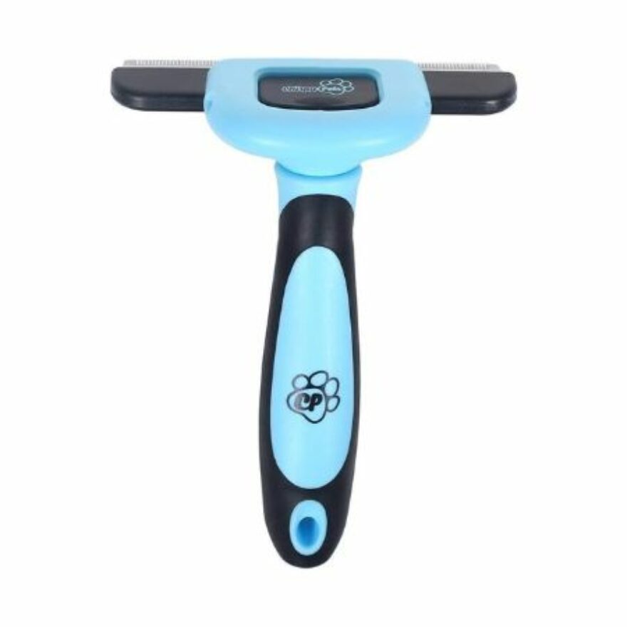 Best Deshedding Brush: EquiGroomer vs FURminator vs FurGOpet vs Pet ...